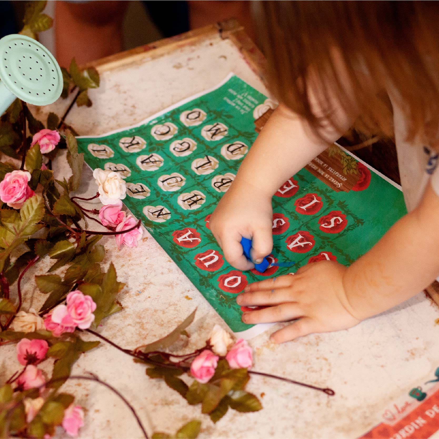 Escape Room Alicia en el País de las Maravillas - Escape Kit niños